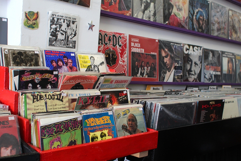 20 Years Before 2000: Records, Records Everywhere!!!