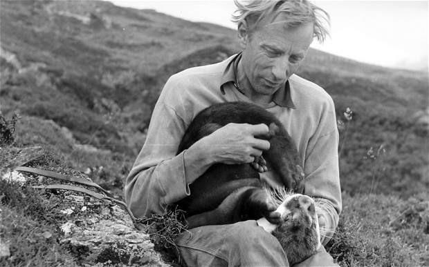 LOCH NESS MONSTER: Gavin Maxwell's Loch Ness Sighting