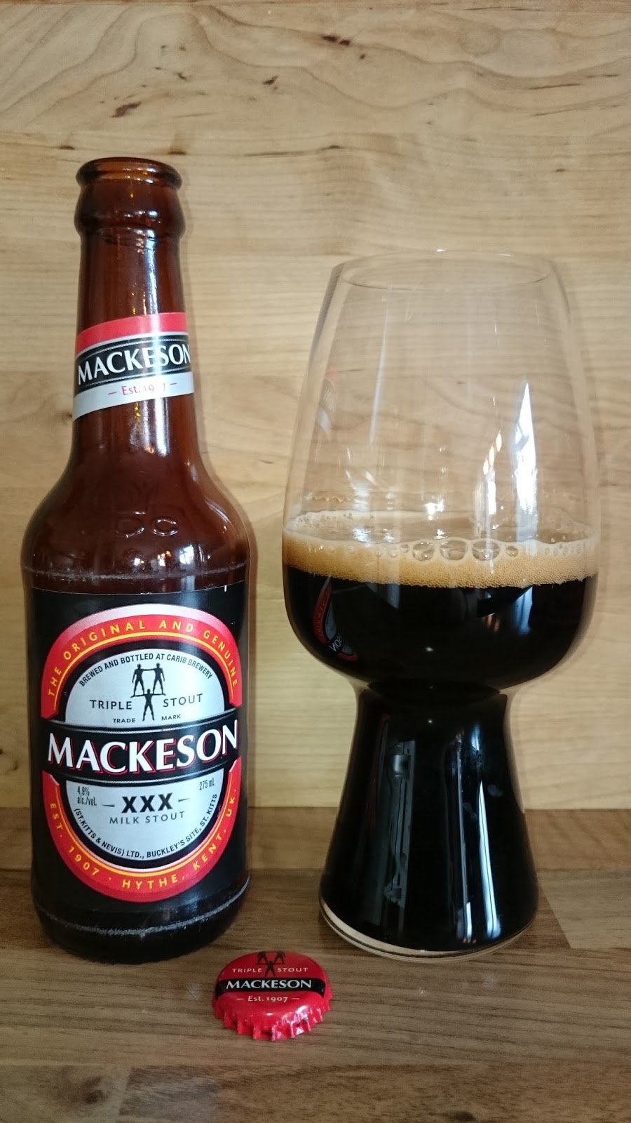 Beer Atlas: Mackeson XXX Milk Stout (Saint Kitts ja Nevis) - Juomaposti