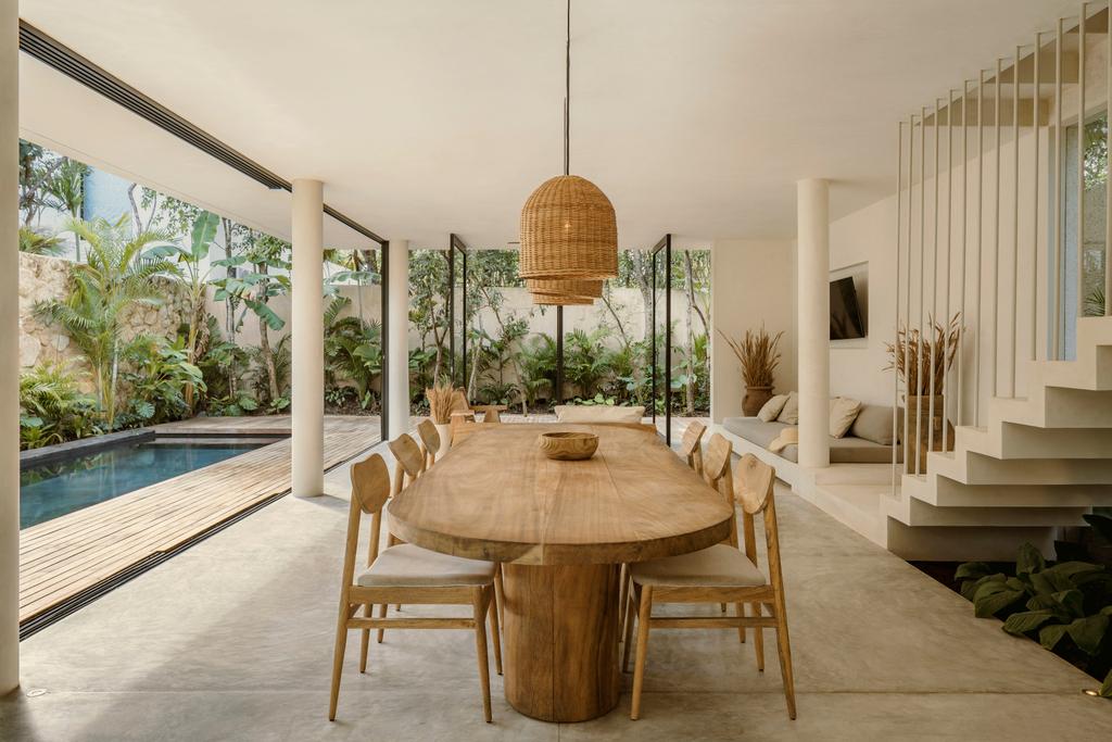 A tropical holiday home in the trendy Mexican beach town of Tulum