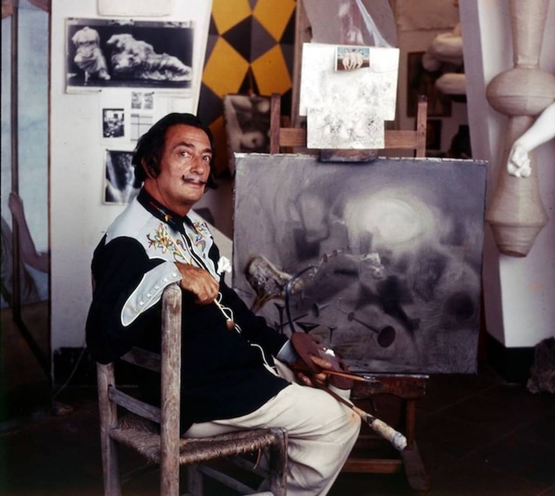25 Candid Photographs of Salvador Dalí Painting in His Studio ~ Vintage ...
