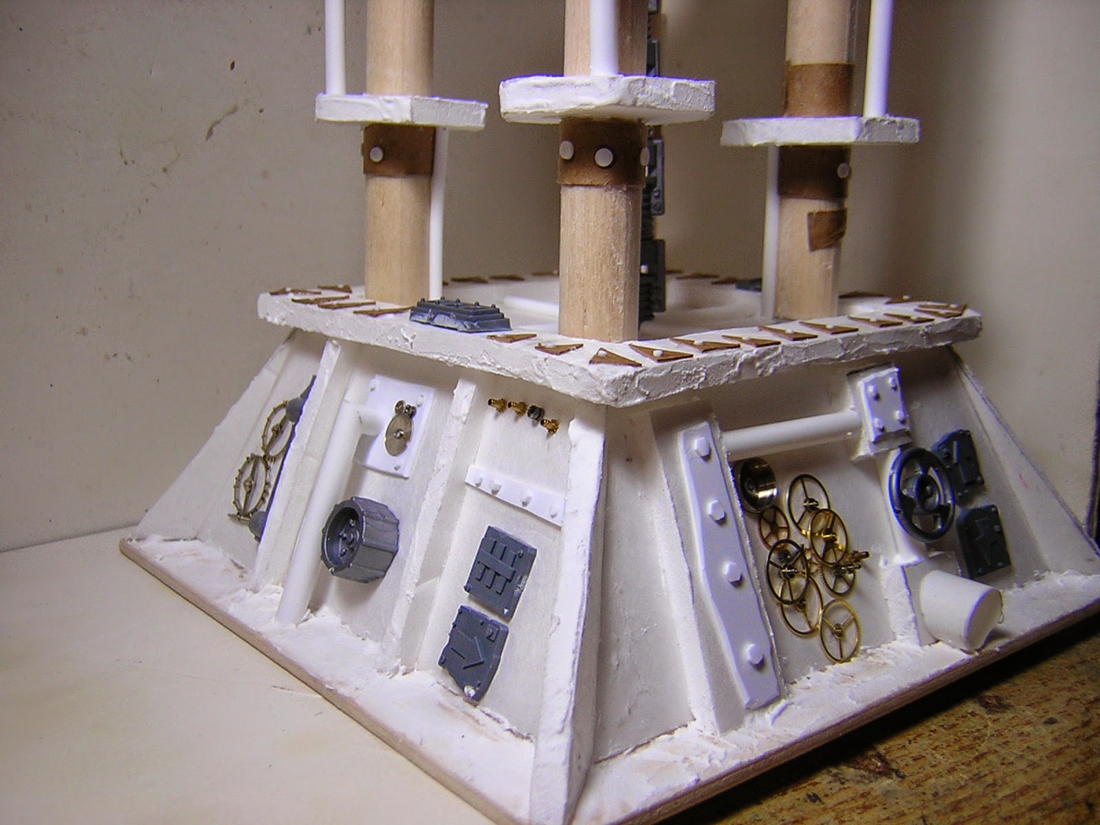 Warhammer 40k Orks (and more): Stratch built Ork Void Shield Generator