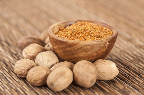 Thuật Ngữ Nghề Bếp: Nutmeg Là Gì? Đi Tìm Sức Hút Của Loại Gia Vị Đặc ...