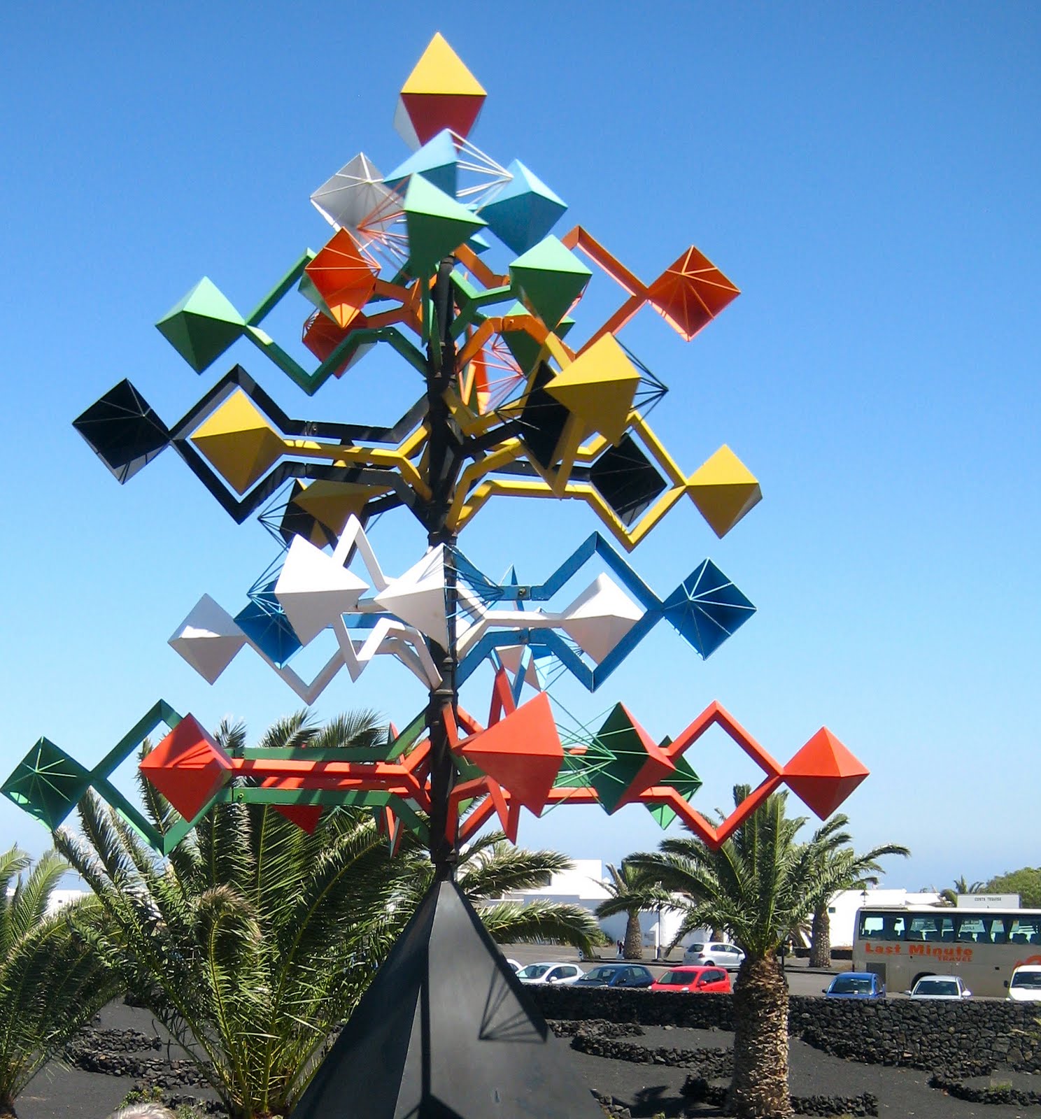 Hayley-Elizabeth's Summer/Personal Work: Cesar Manrique...