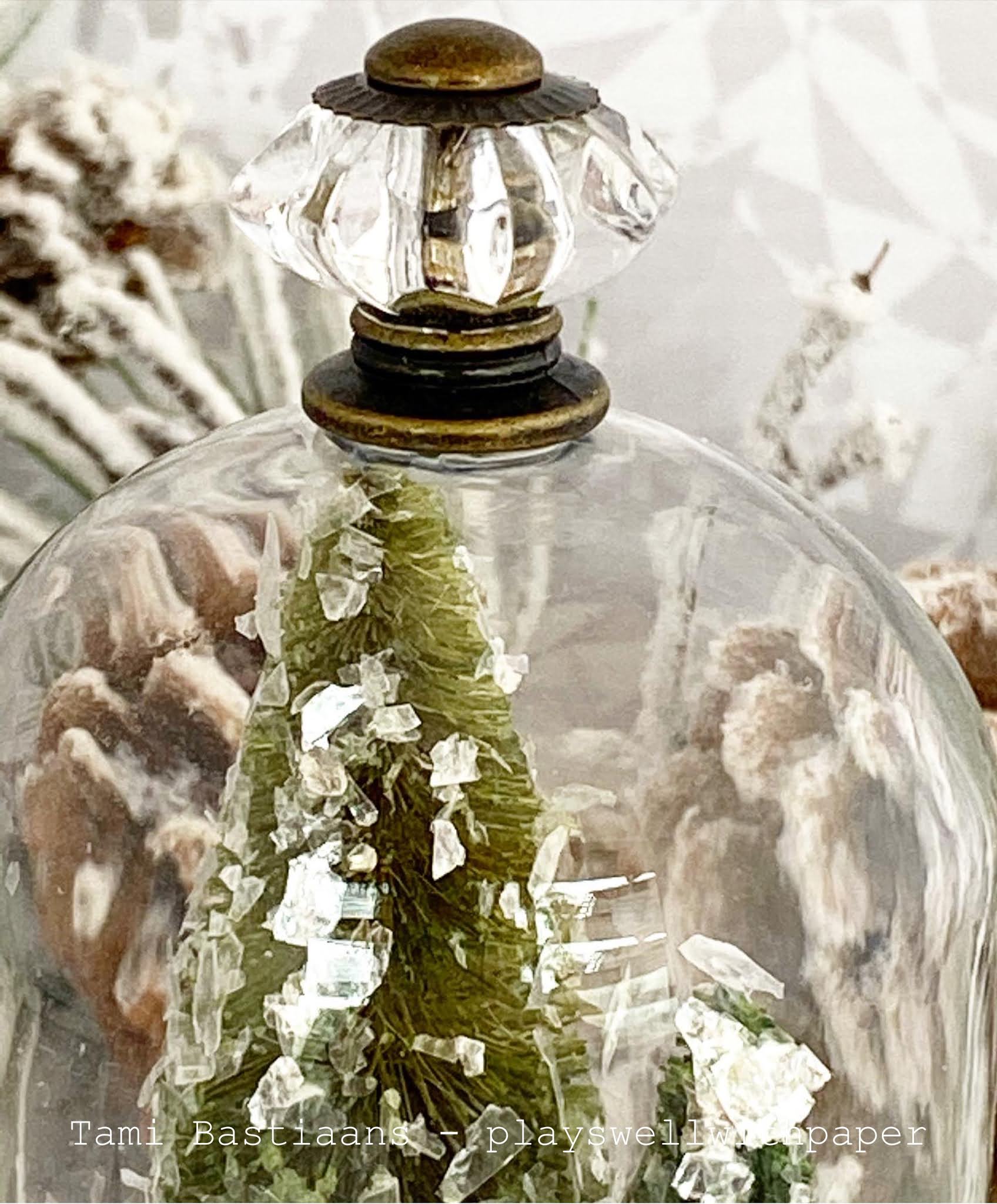 Plays Well With Paper: Christmas Dome