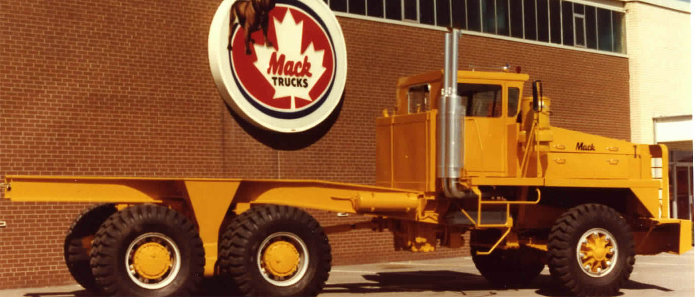 DIECIOCHO RUEDAS: 100 AÑOS DE MACK EN CANADÁ… EL PAÍS DE LOS CAMIONES ...