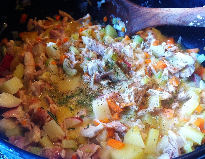 Blissfullicious: Chicken Pot, Chicken Pot, Chicken Pot Pieeeeeeeeeee!