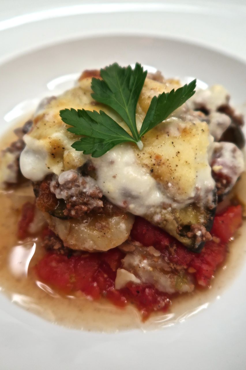 Scrumpdillyicious: Anna's Sensational Greek Moussaka: Simply Divine