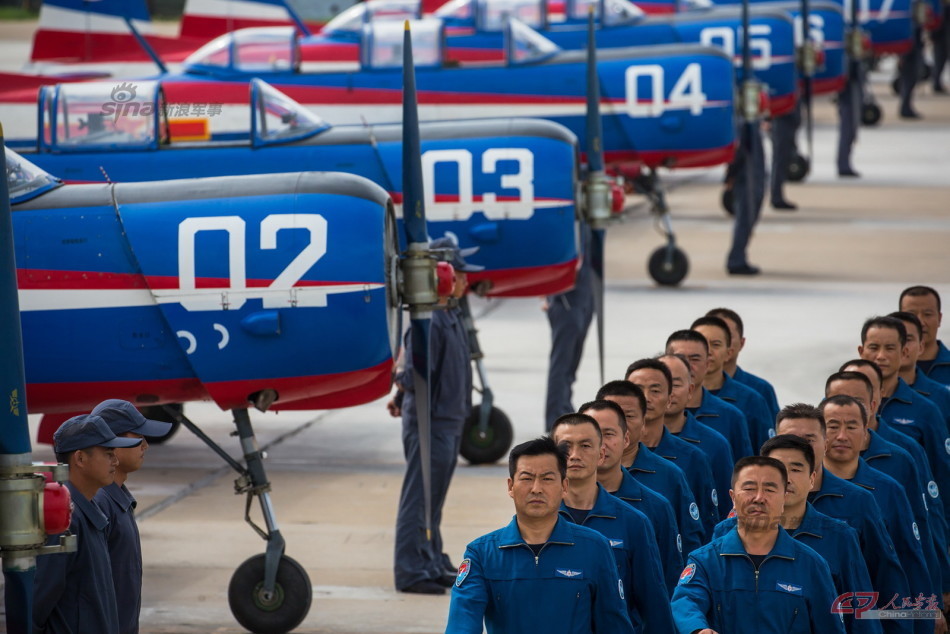 Asian Defence News: PLAAF parade training for young pilots