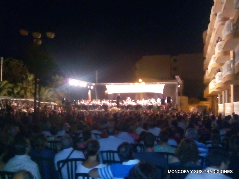 MONCOFA Y SUS TRADICIONES: Entretenido Festival de Bandes en la Playa ...