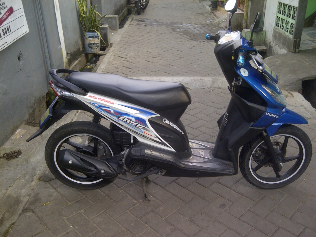 48+ Konsep 99 Modifikasi Honda Beat 2013 Biru Putih Terbaru | Era ...