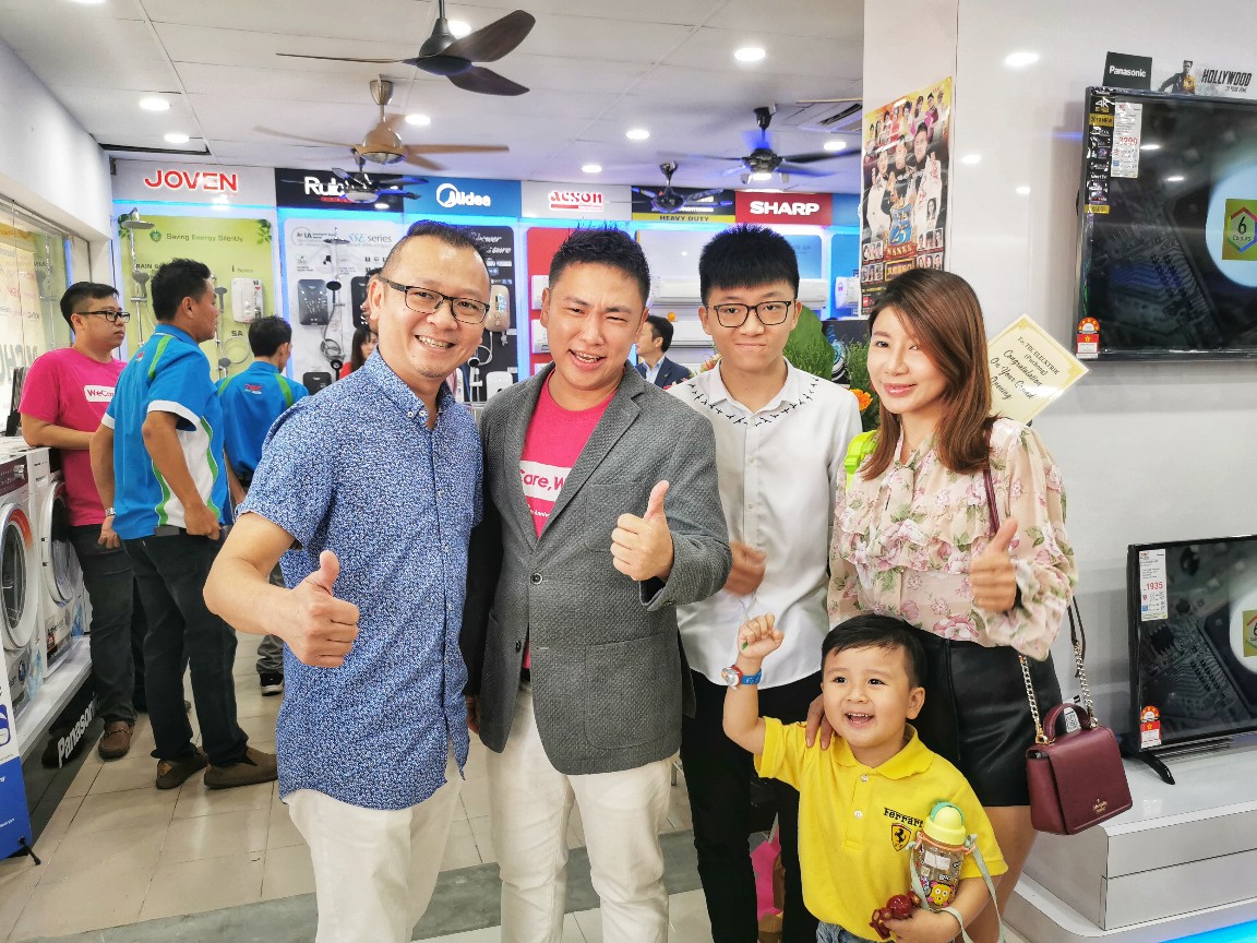 www.mieranadhirah.com: TBC Elektrik Sdn Bhd Puchong Outlet Grand Opening