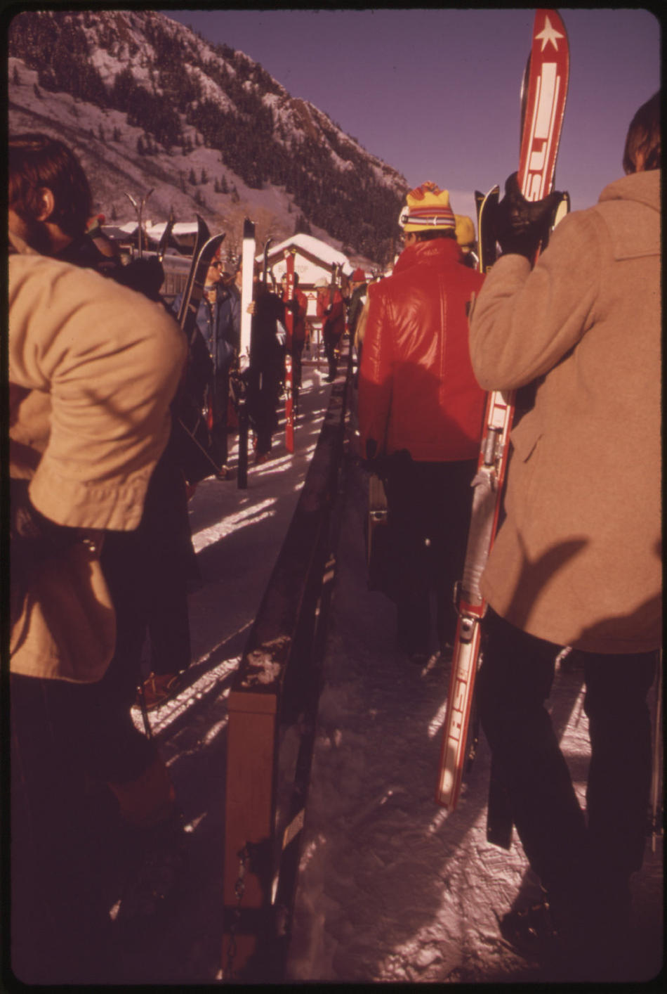 1970′s Skiing Photos ~ vintage everyday