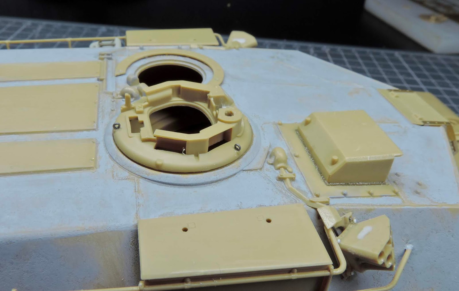 Pete's Model World : Abrams More Turret Work