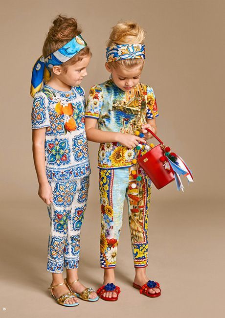 Children's dresses in cheerful colors Spring and Summer 2021