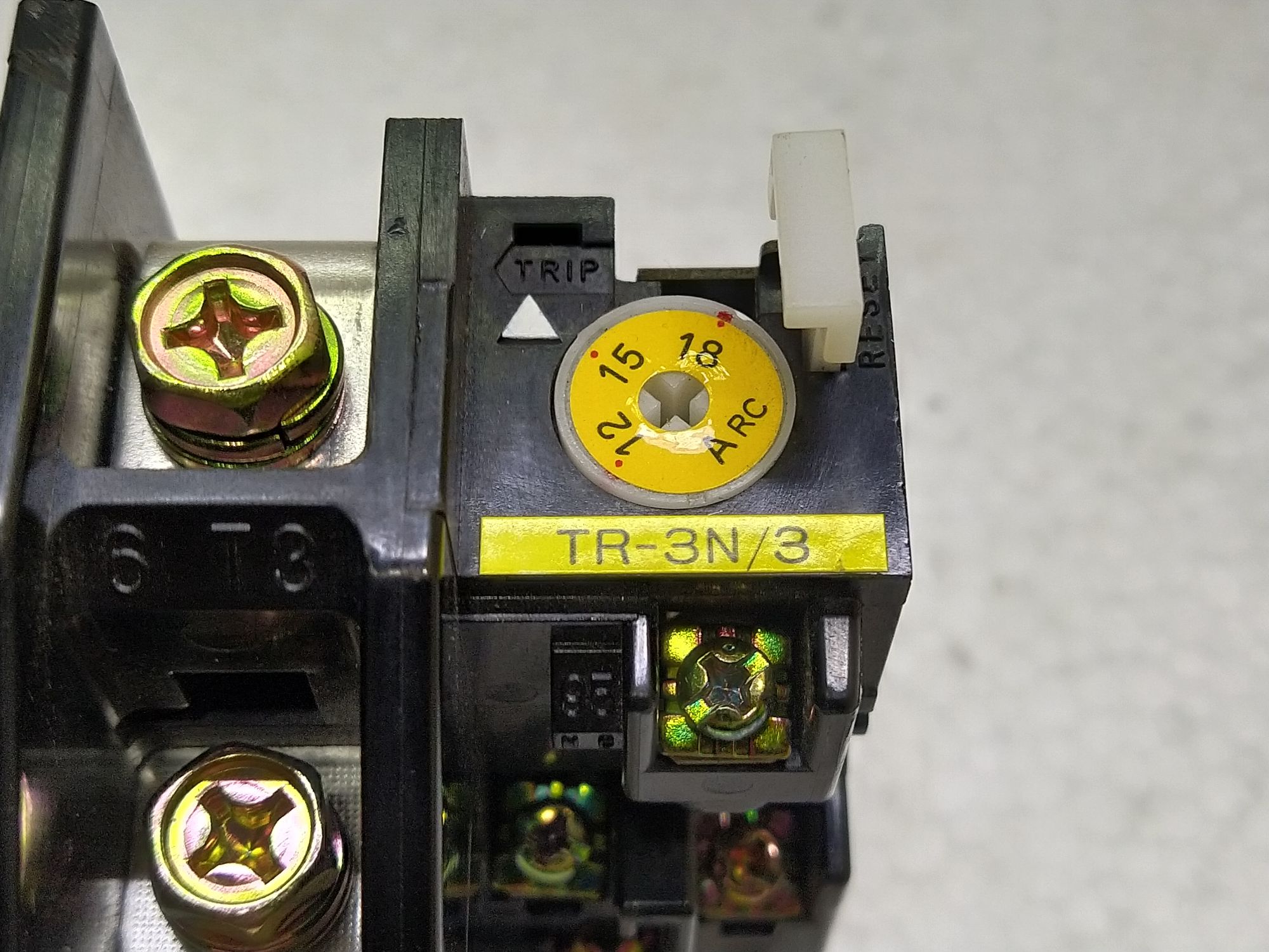 FUJI TR-3N/3 THERMAL OVERLOAD RELAY CAT 4NR2HV JEM 12-18A 3POLE TR3N-3