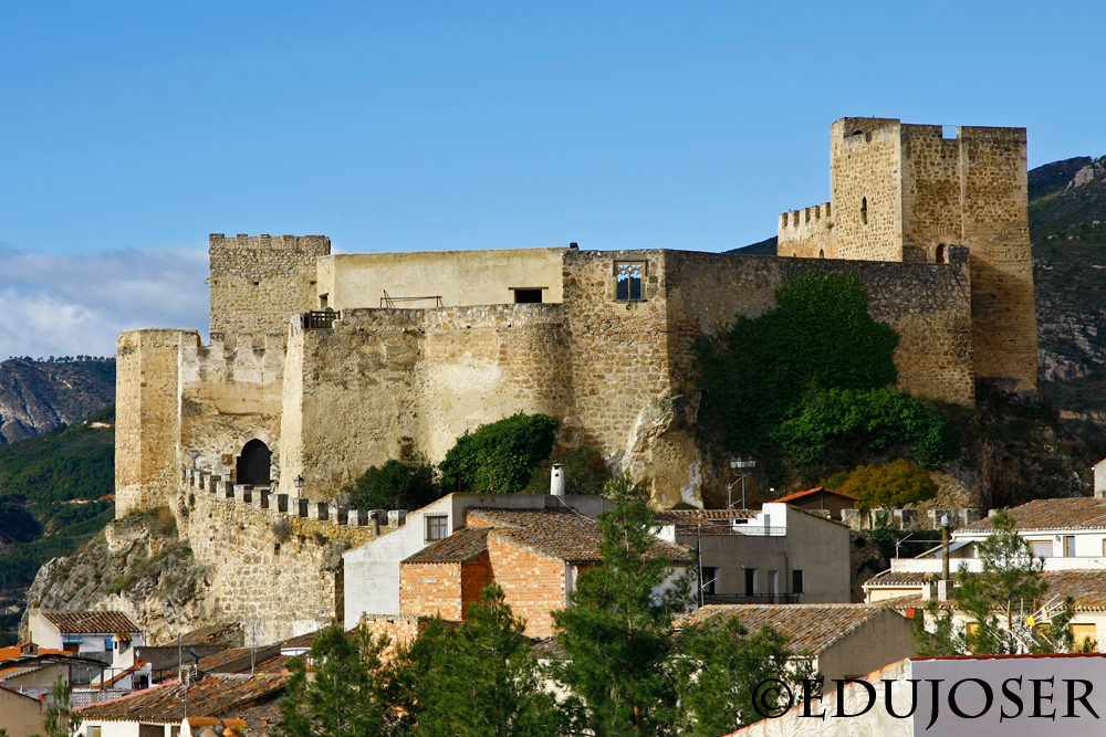 EDUJOSER: CASTILLO DE YESTE (Albacete)