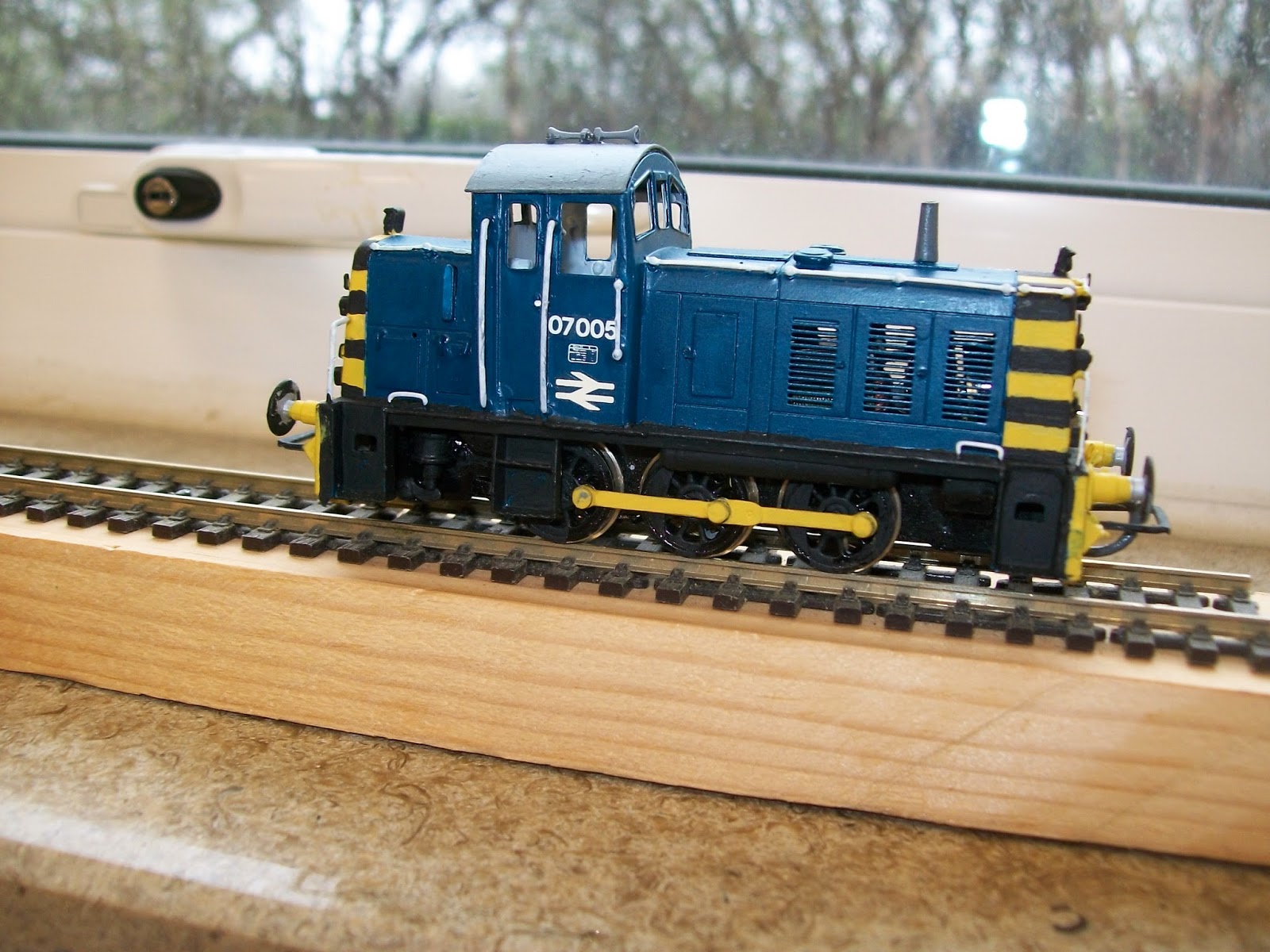 Dorset 3mm Scale Model Railway: Dorset Group Meeting April 2014