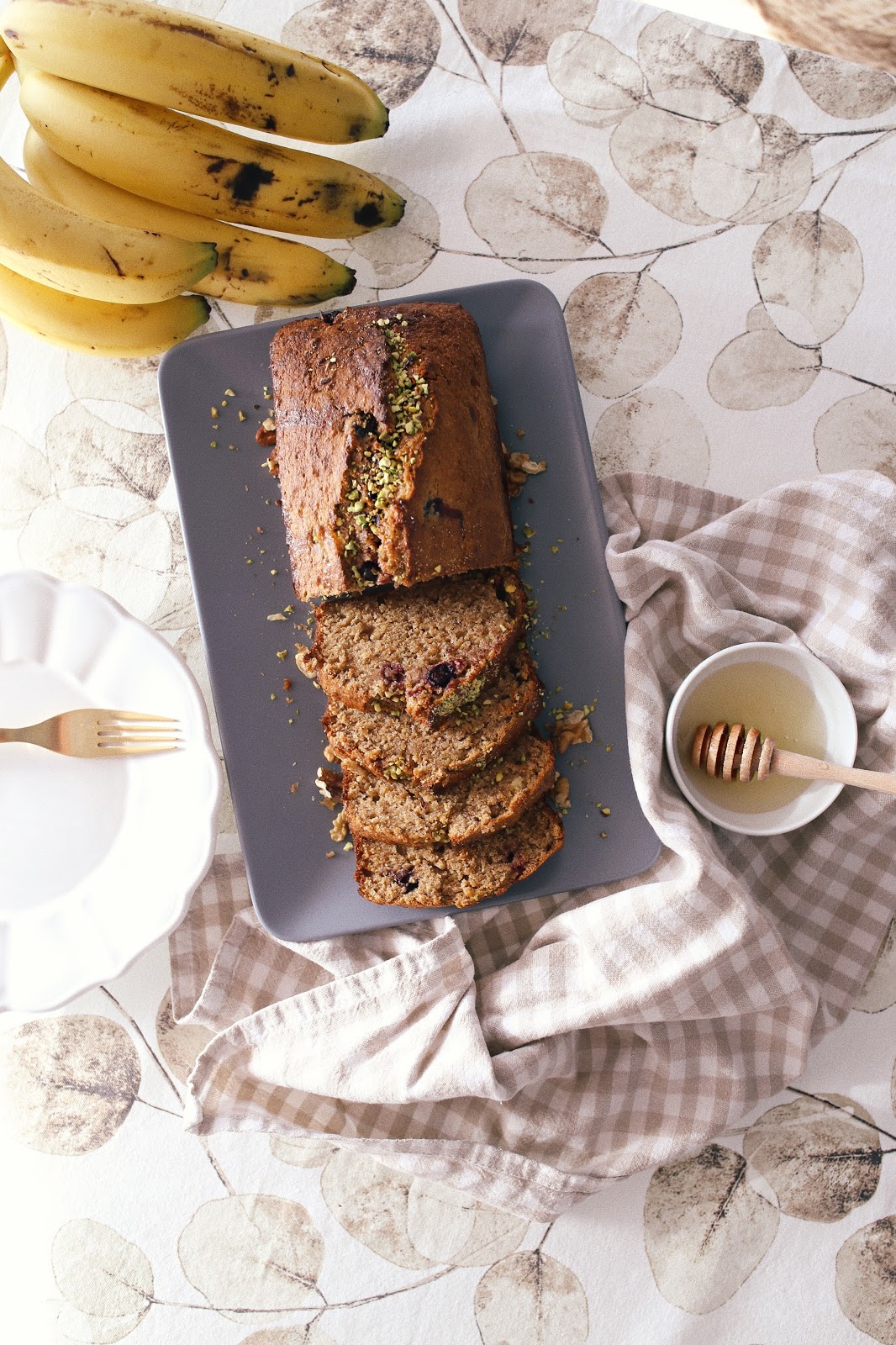 Mariana Stingaci: BANANA BREAD - CHEC CU BANANE (2)