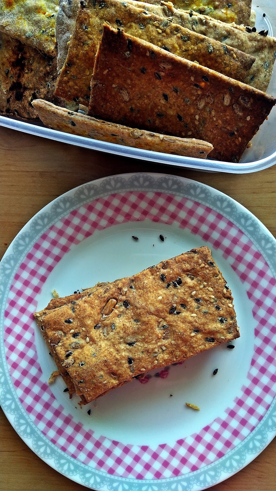 MZap w kuchni : Chrupiące krakersy z nasionami sezamu, słonecznika i ...