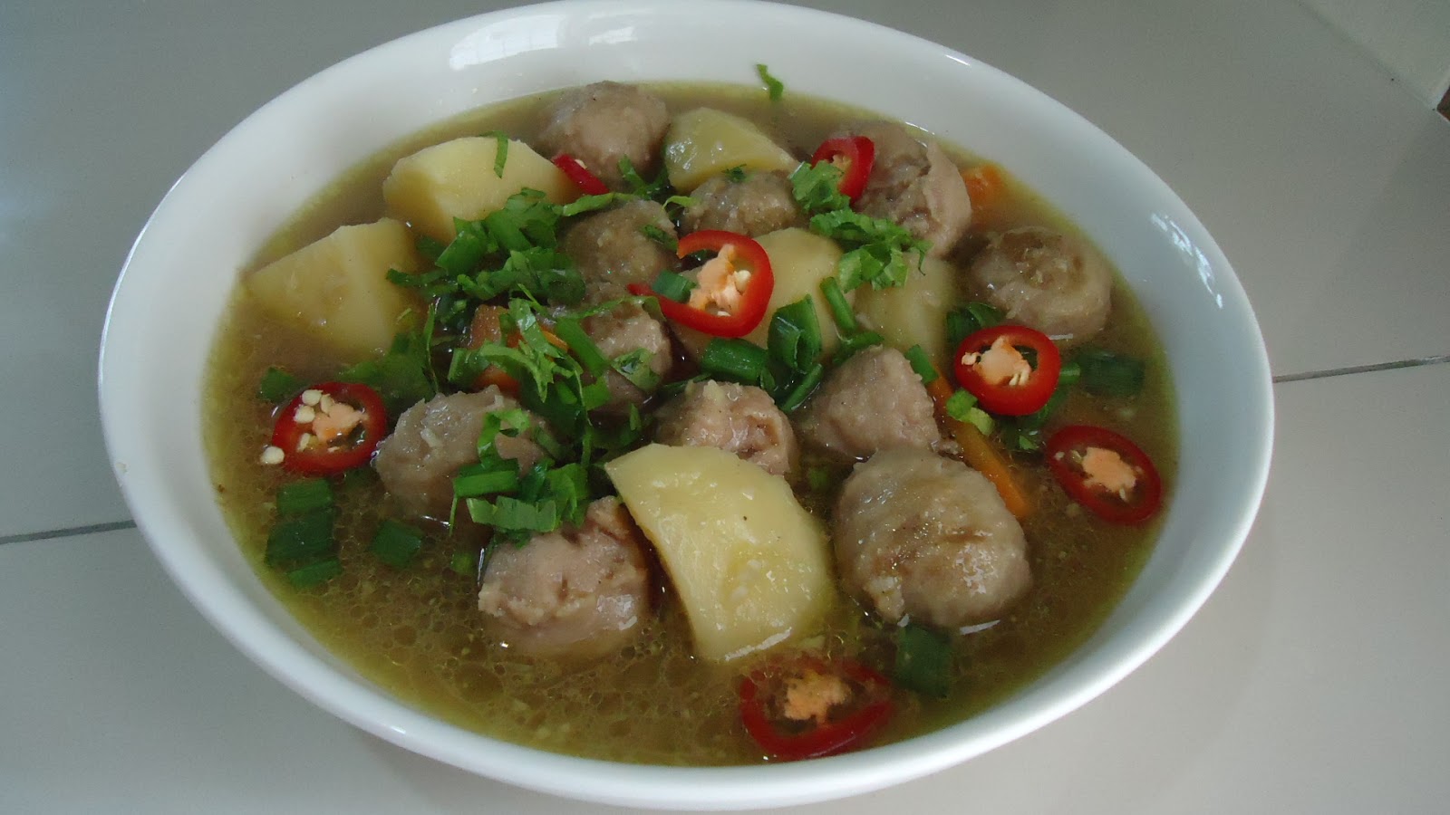 Zara ♥ Baking: SUP BEBOLA DAGING...