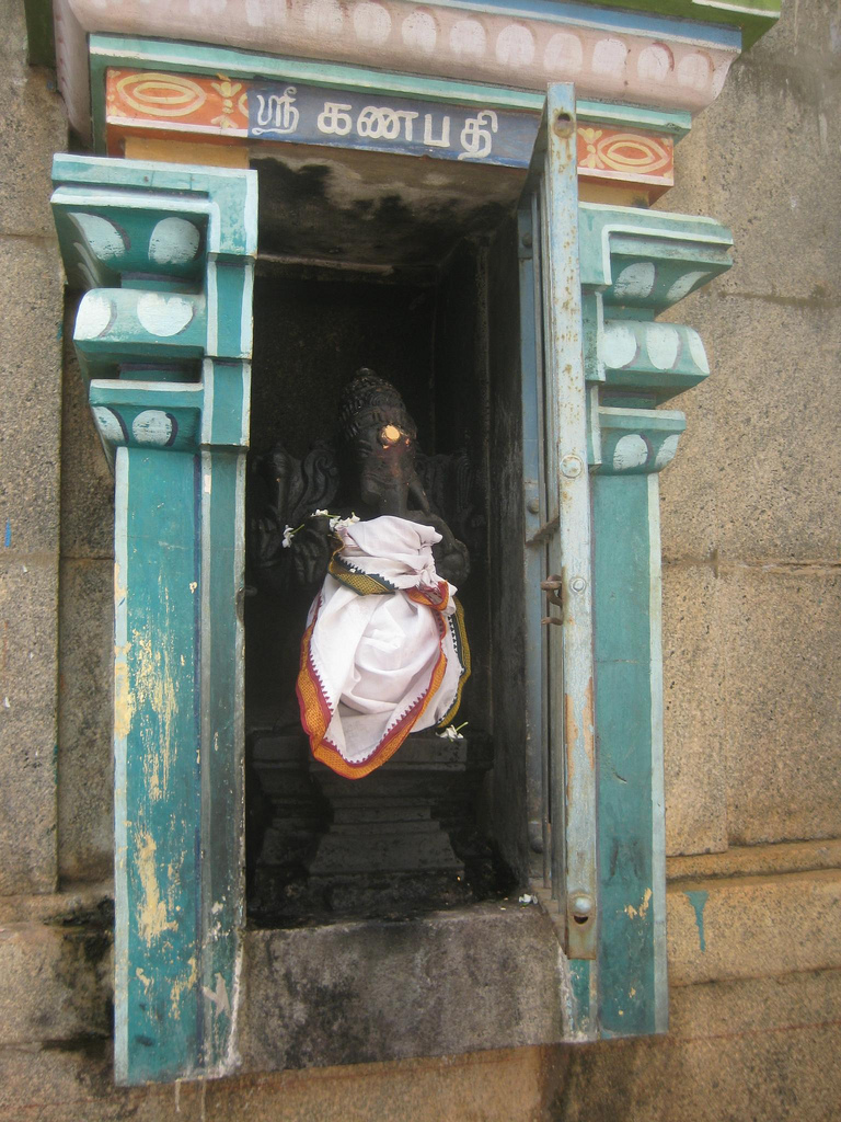 Tamilnadu Tourism: Oondreeswarar Temple, Poondi – The Temple