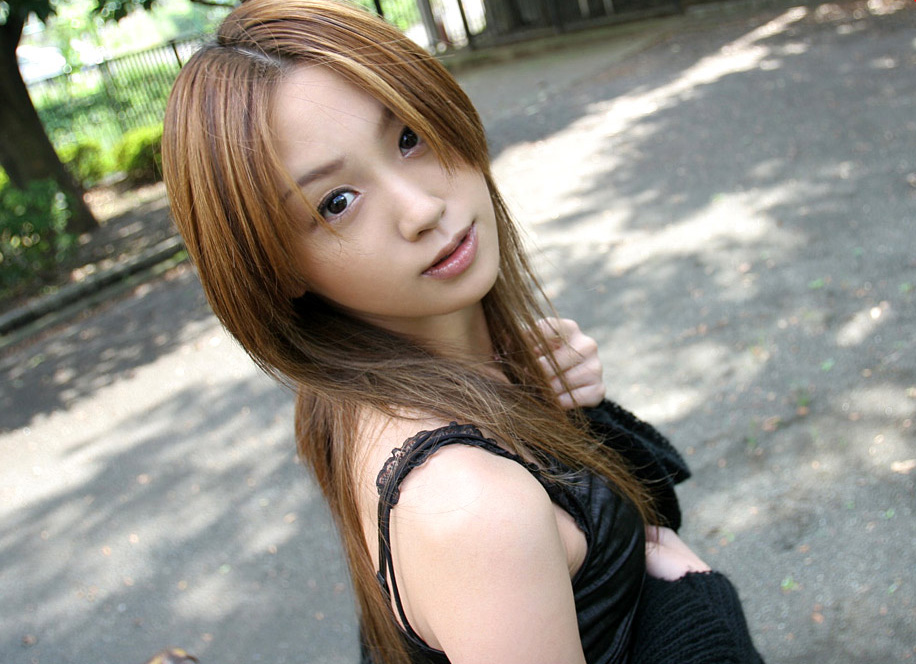 A Man Says (Av,BodyArt): 君嶋もえ Kimishima Moe