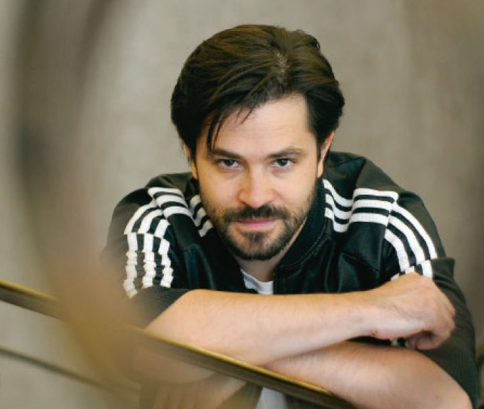 Felipe Colombo quiere mostrar más…(recargado) | lgcba.com