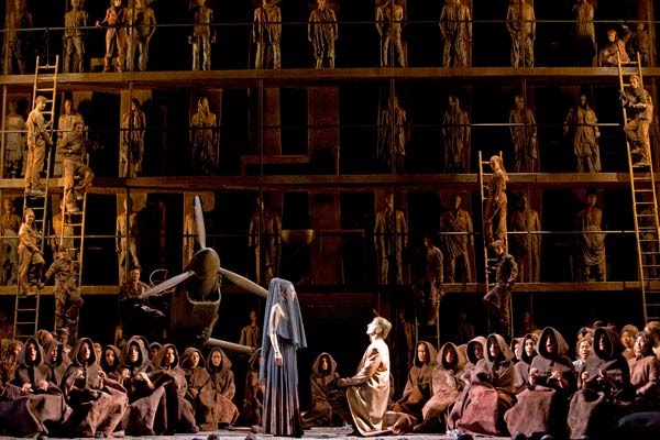 Opera Cake: Œdipus gouges out his eyes at the Best Opera House in 2011 ...