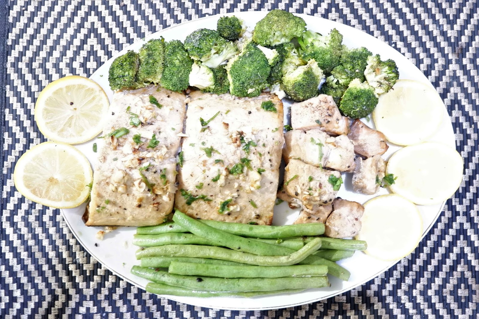 Turbo Buttered Garlic Seaking Salmon Slabs Recipe - Mommy Practicality