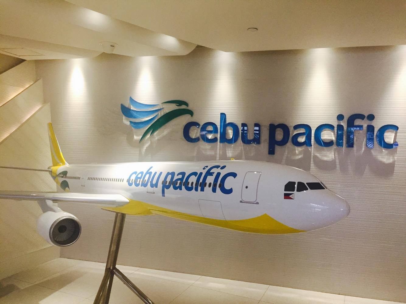 Cebu Pacific Introduces The CEB Customer Command Center to the Media ...