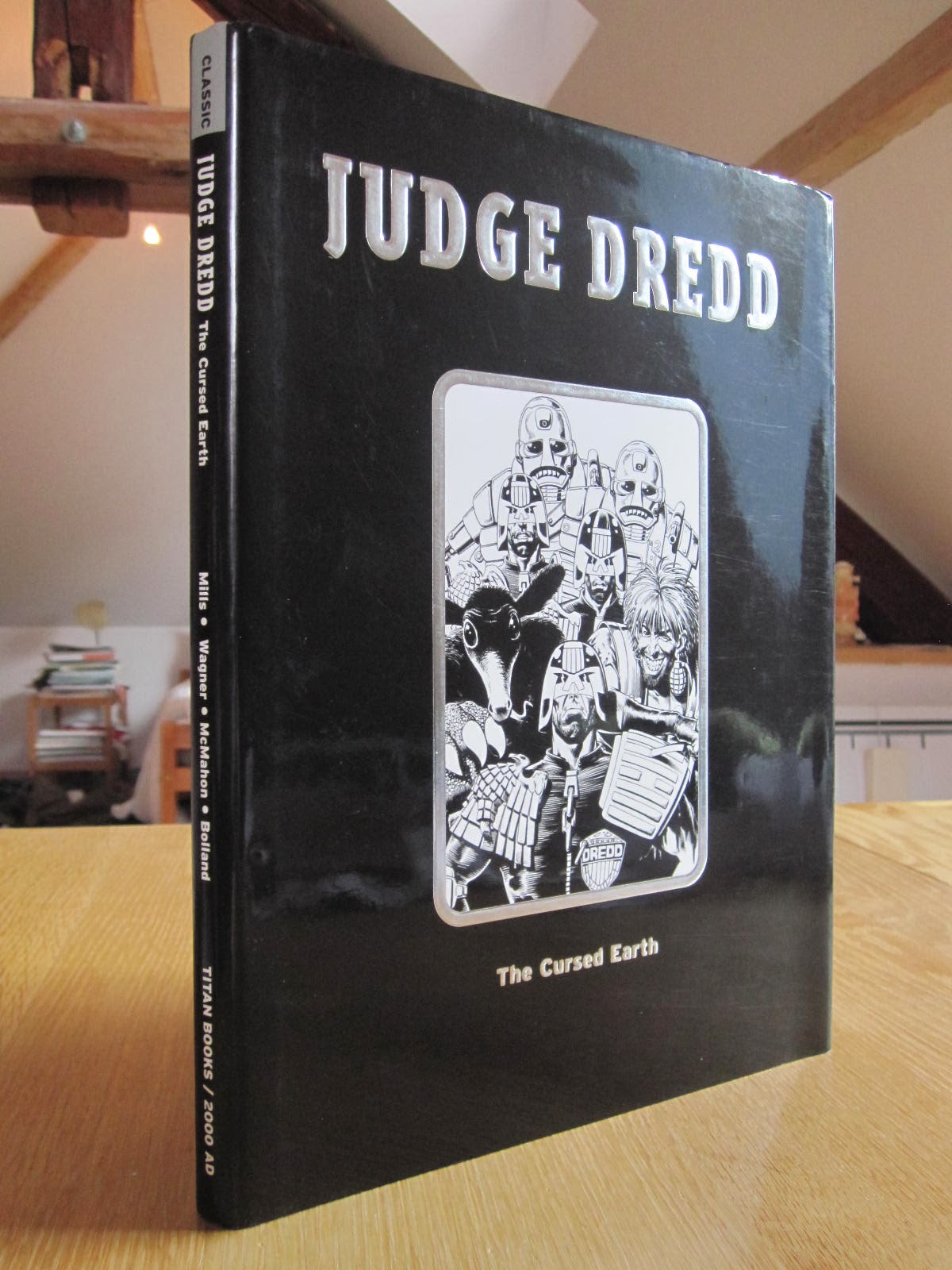my absolute collection: Judge Dredd the Cursed Earth Classic Deluxe ...