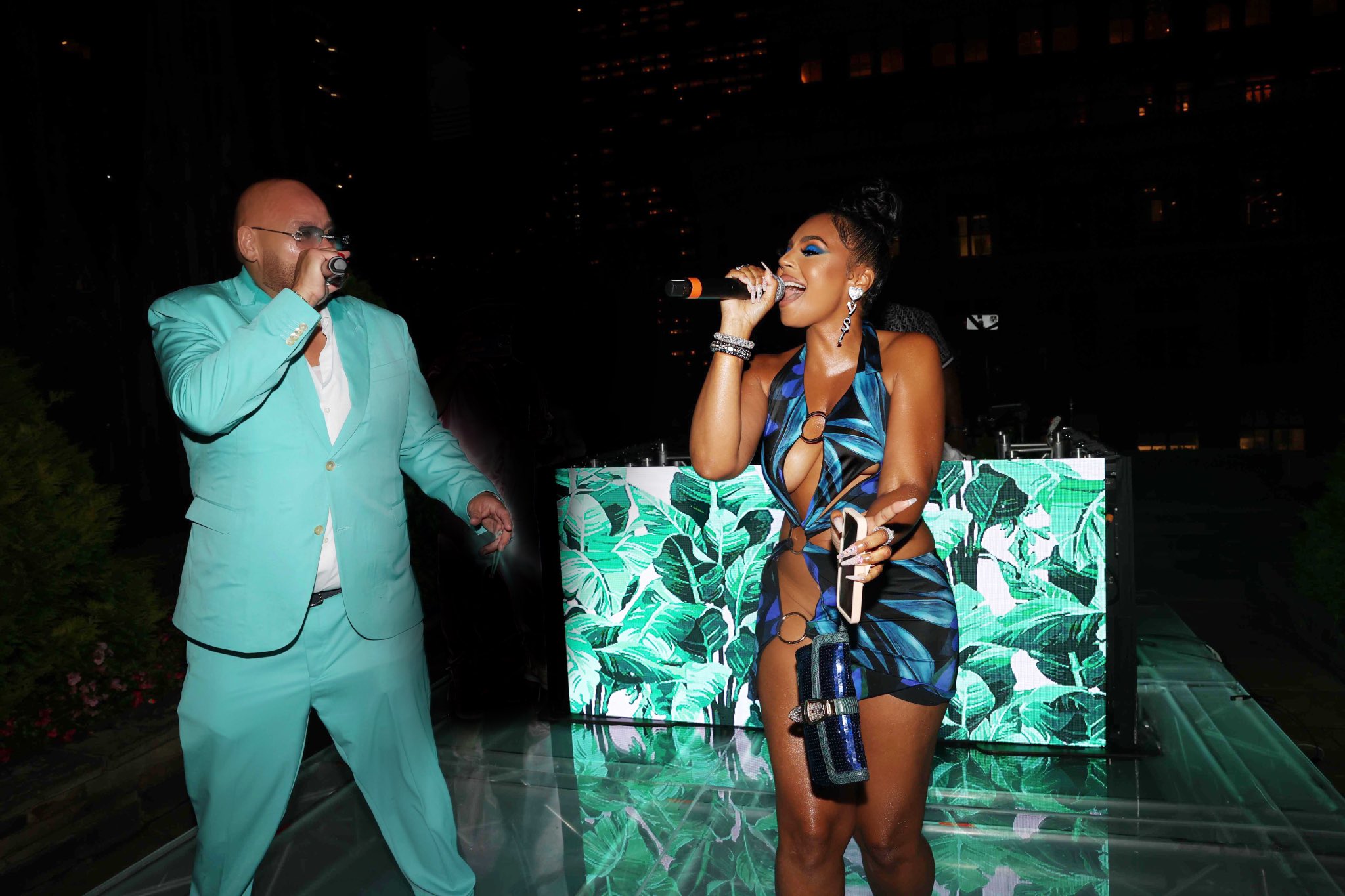 Ashanti’s blue dress causes major anxiety at Fat Joe’s Birthday Shindig ...