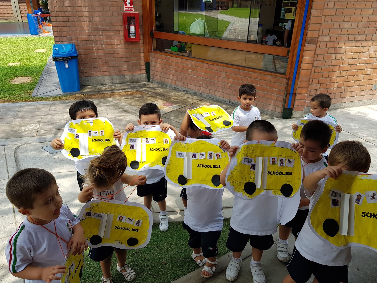 Miss Silvia S Pre kinder English Blog Lesson 1 My School miss-silvia-s-pre-kinder-english-blog-lesson-1-my-school
