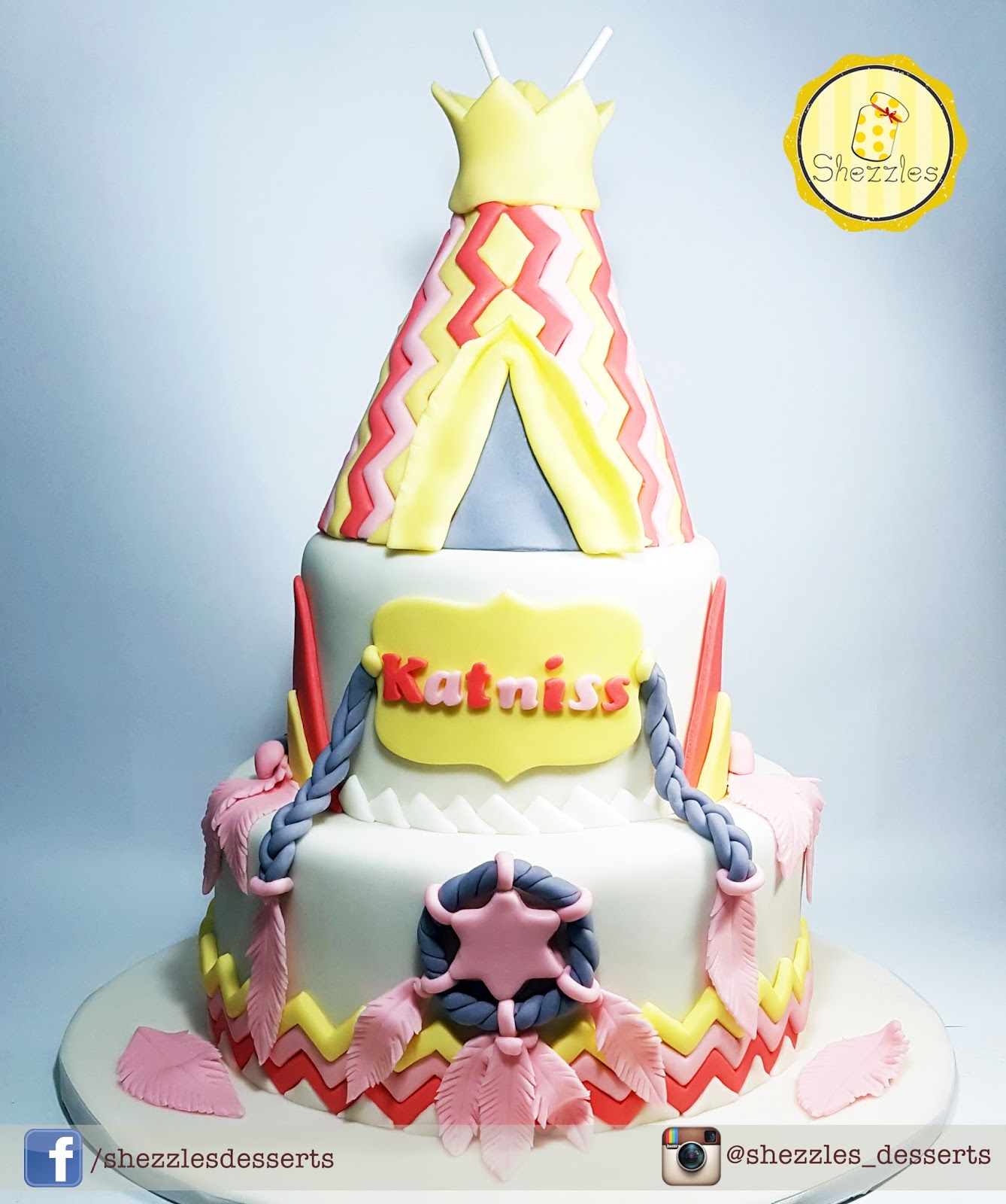 SHEZZLES | Cakes and Pastries: Coachella Inspired Cake