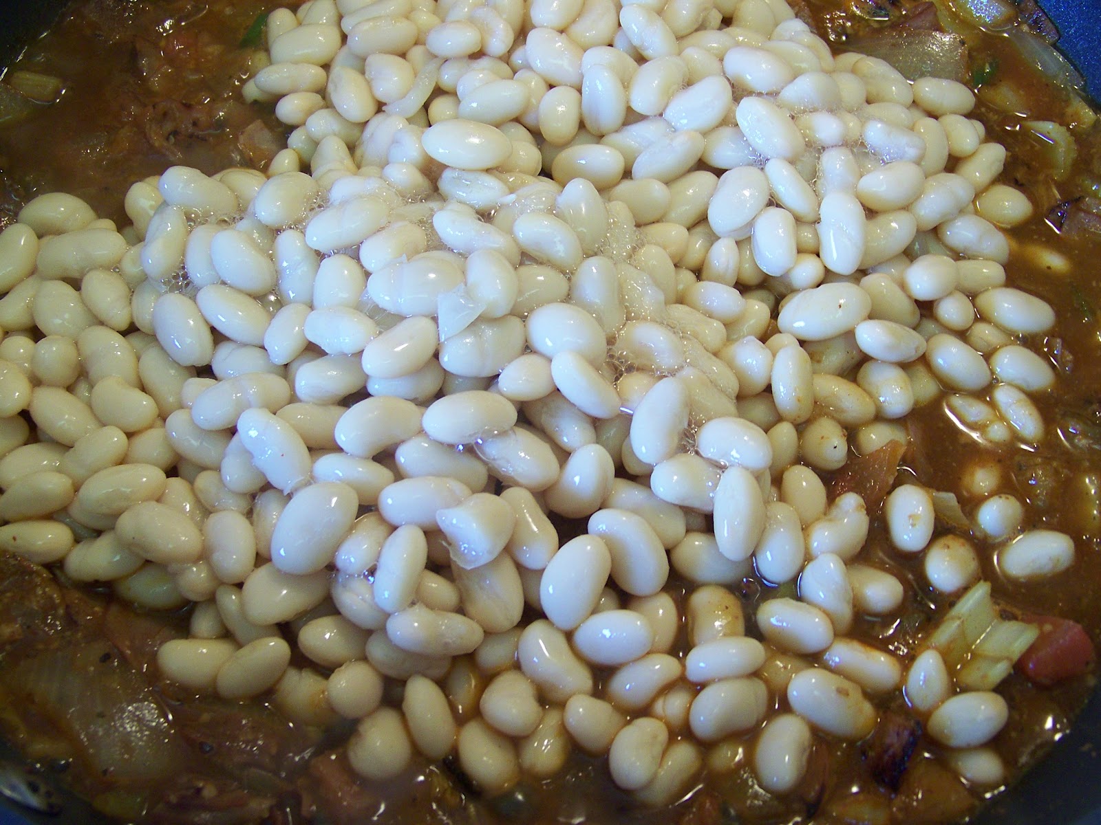 Kitchen Simmer: Ham and Bean Chili