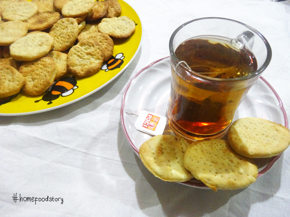 Homefood Story: Homemade Marie Biscuit