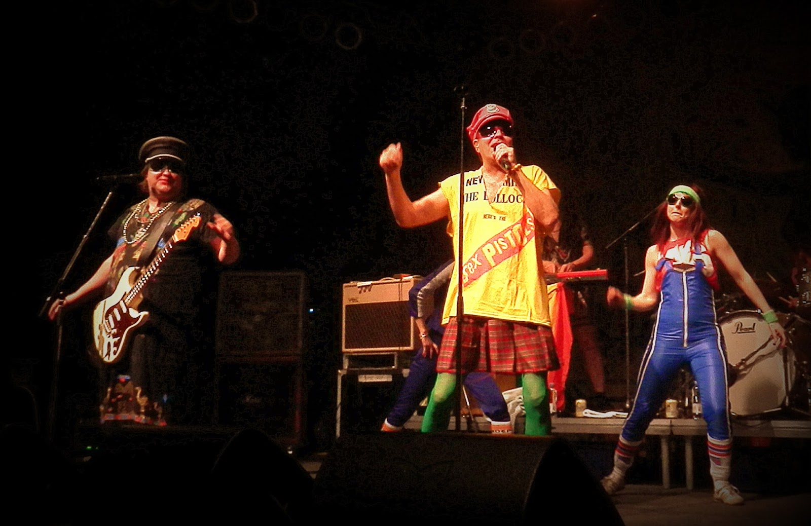 Tampere Live & Loud: ROCK CIRCUS osa 2 Sleepy Sleepers / 26.11.2015 ...