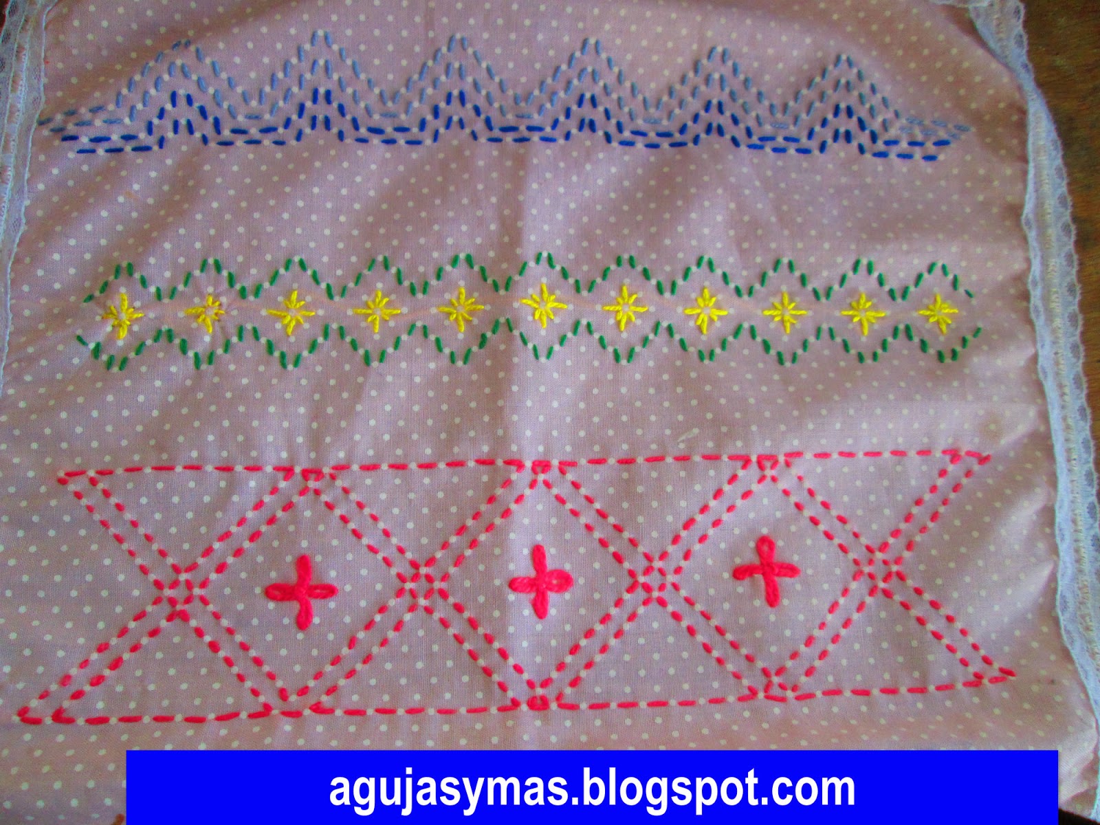 Agujas y Mas....: Bordados en telas de puntos o lunares