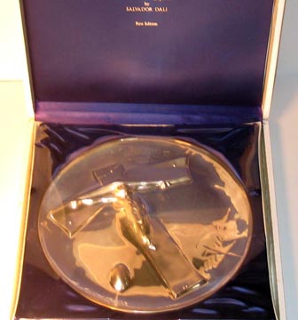 Salvador Dali Auction Results Watch: Lincoln Mint 1972 Annual Easter ...