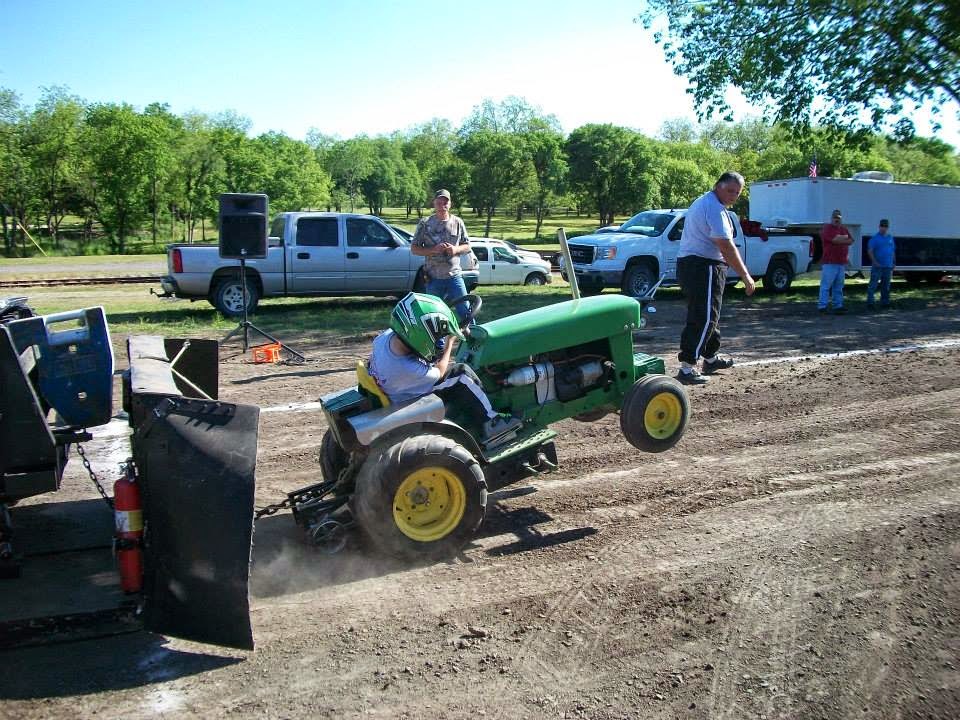 LSGTPA TRACTOR PULLING: Bonham Heritage Day Tractor Pull Results from ...