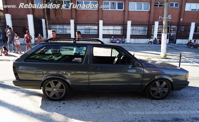 VW Parati quadrada modificada - Rebaixados e Tunados