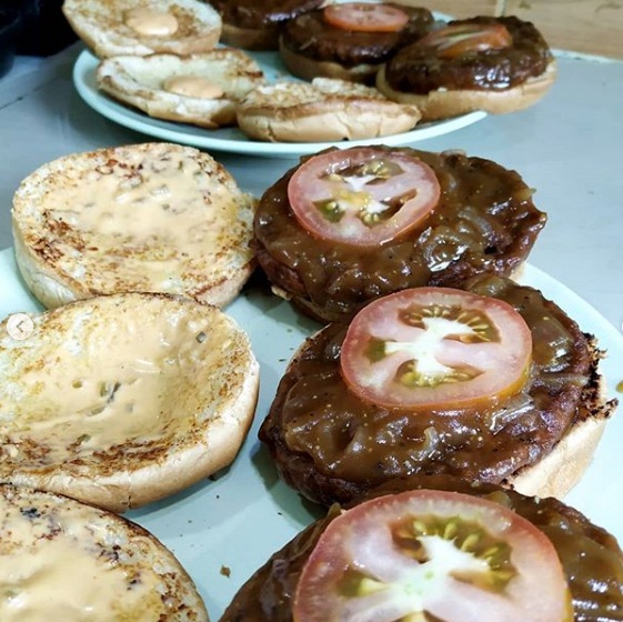 My day my life: Prosperity Burger Home-Made