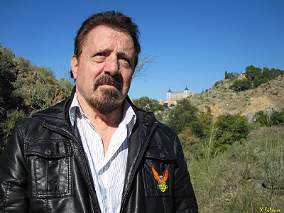 Alberto Canosa ! El gran Monarca ! https://elgranmonarca.files ...