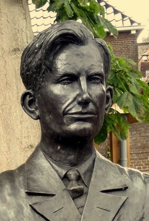 FROZEN POETS: JAN JACOB SLAUERHOFF (1898 - 1936)