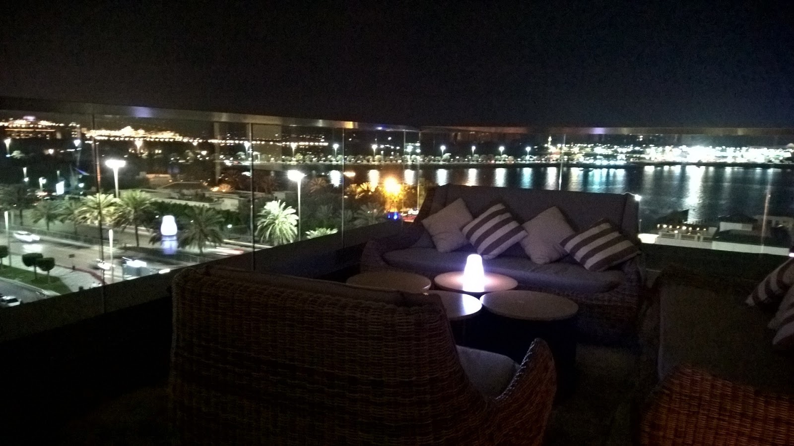 Spectacular views of the Abu Dhabi corniche - Azura Panoramic Lounge ...