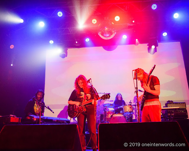one in ten words: Venus Fest 2019: Fiver - Concert Photos