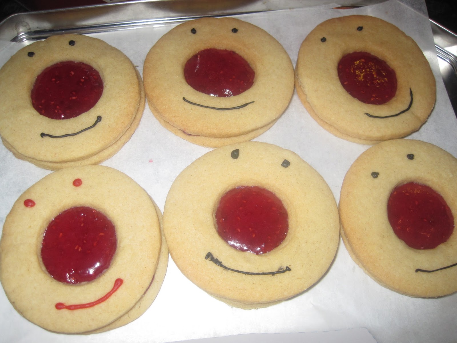 Pinnies and Petticoats for Comic Relief | Foodie Quine - Edible ...