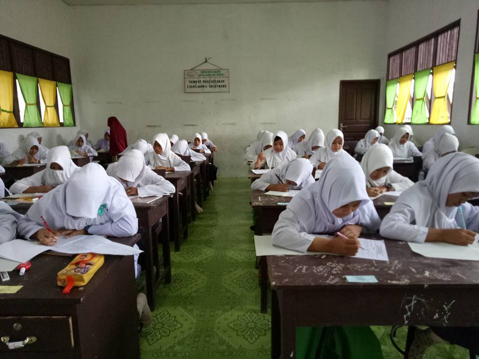 SMP ASSALAM ISLAMIC SCHOOL