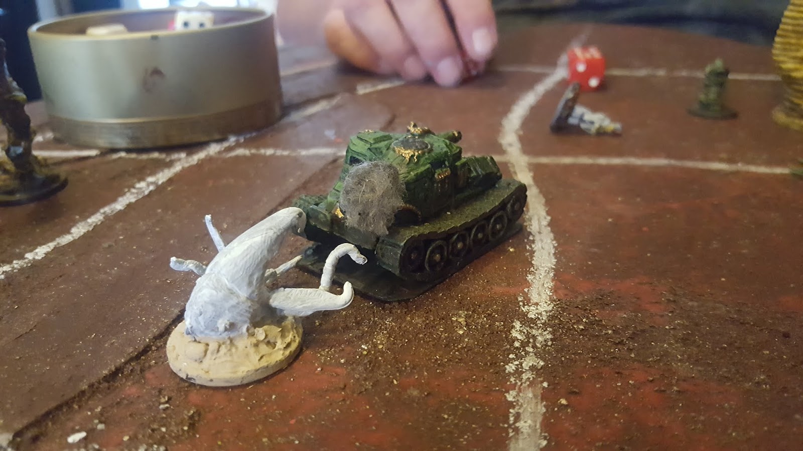 15mm Wargaming for Fun and Sanity: OAAH Dominar Rigel has Worm, will use.